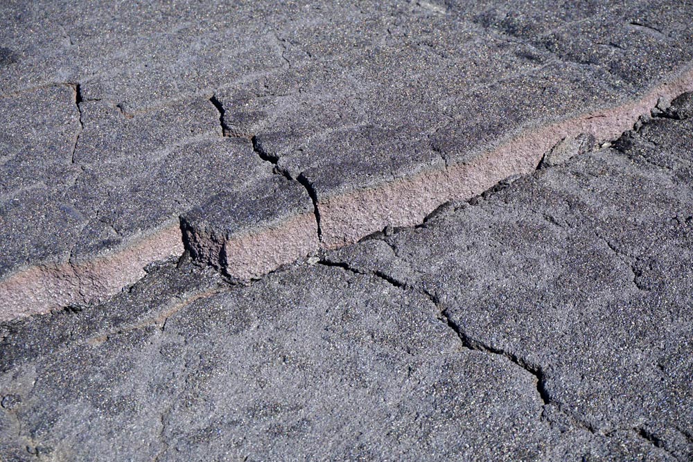 Fresh vesicular basaltic lava – Geology Pics